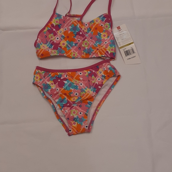 Speedo | Swim | Beatles Girl Swimsuit Size 4 New | Poshmark